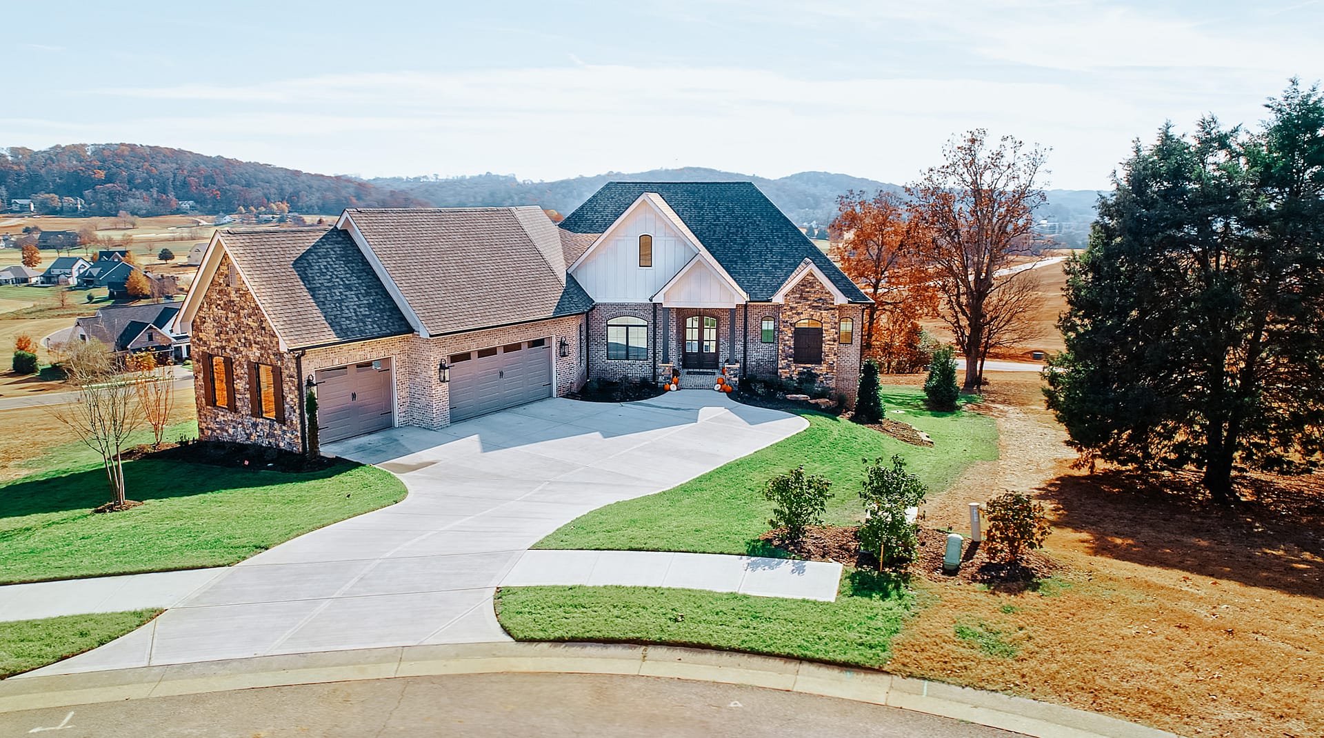 McCamy Construction | Classic Luxury Custom - McCamy Construction